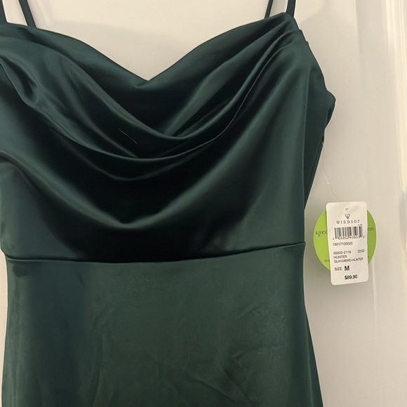 Windsor | Dresses | Windsor Emerald Green Prom Dress | Poshmark